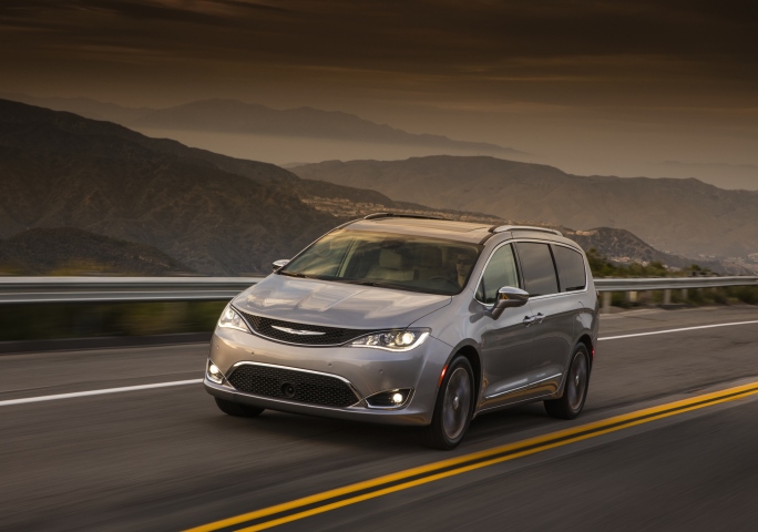 Chrysler Pacifica Limited 2018 - Autobody Magazine